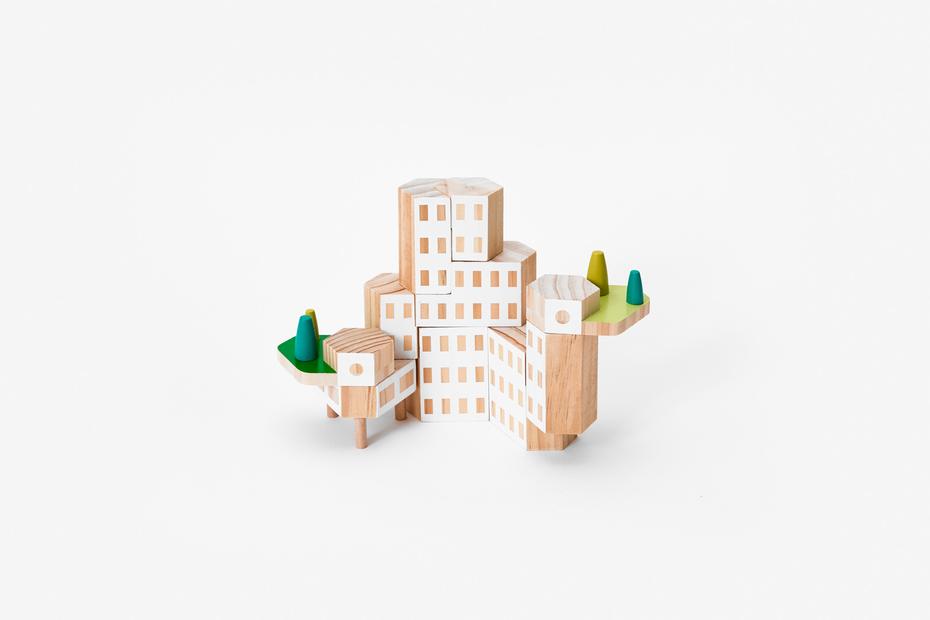Blockitecture® by Areaware - Garden City building block set – Snowhome